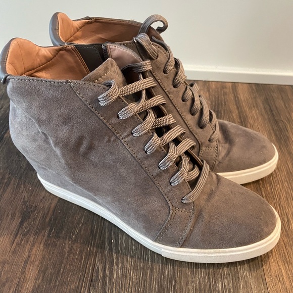 Paolo | Shoes | Linea Paolo Stone Grey Fatima Leather Wedge Side Zip ...